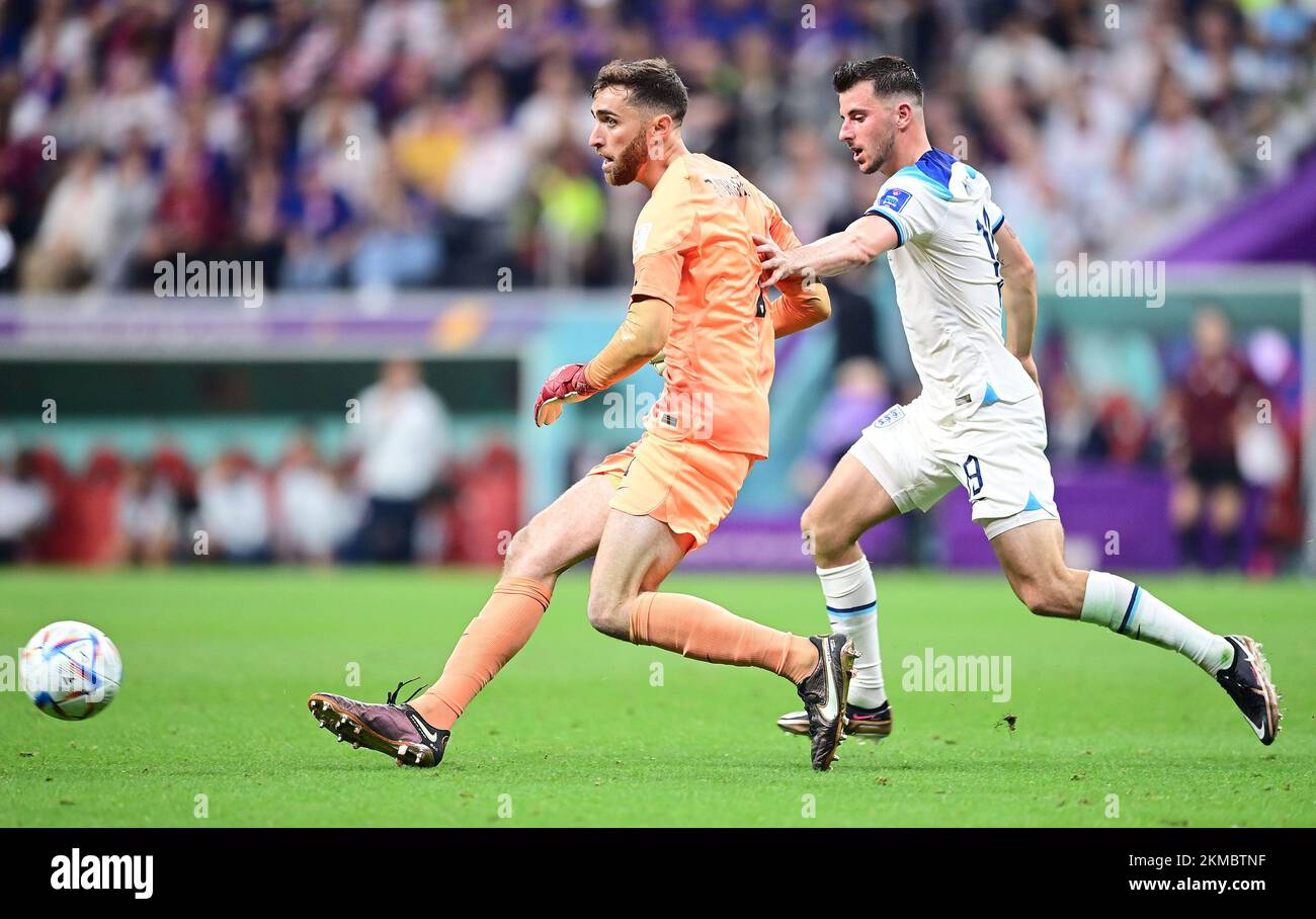 v.l. Torwart Matt Turner (USA), Mason Mount (England)Al Khor, 25.11. ...