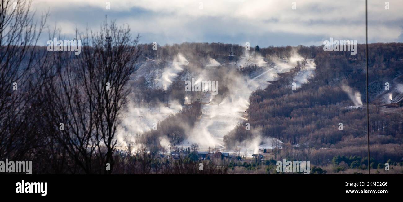 Snow cannons making snow on Granite Peak Ski Hill in Rib Mountain ...