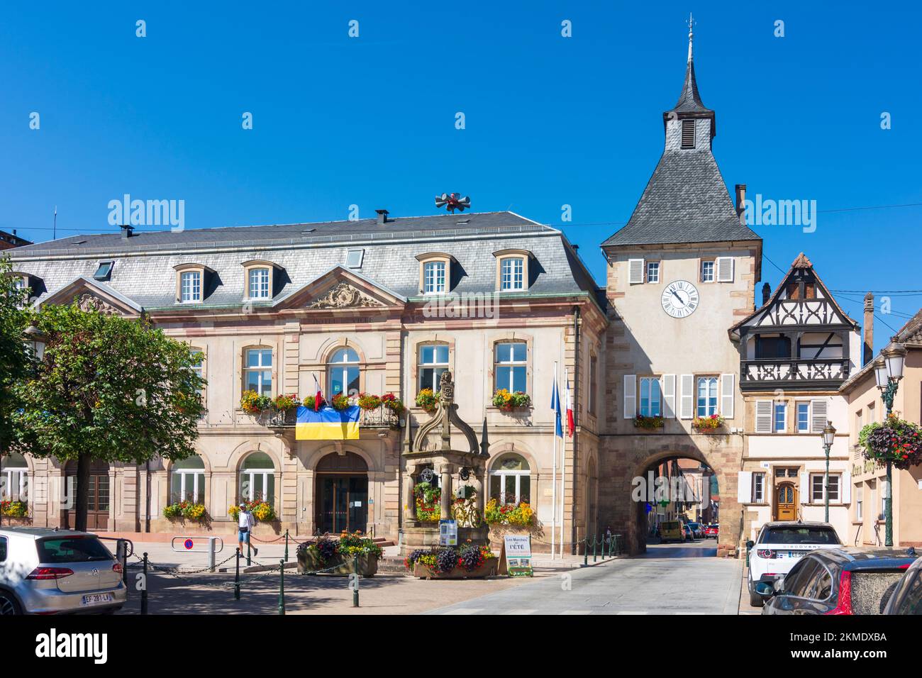 Rosheim: city gate Zittgloeckeltor, Town Hall in Alsace (Elsass), Bas ...