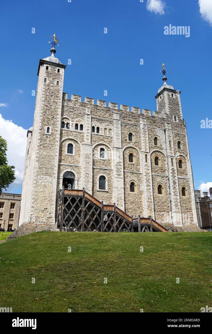 The White Tower at the Tower of London, London England United Kingdom ...