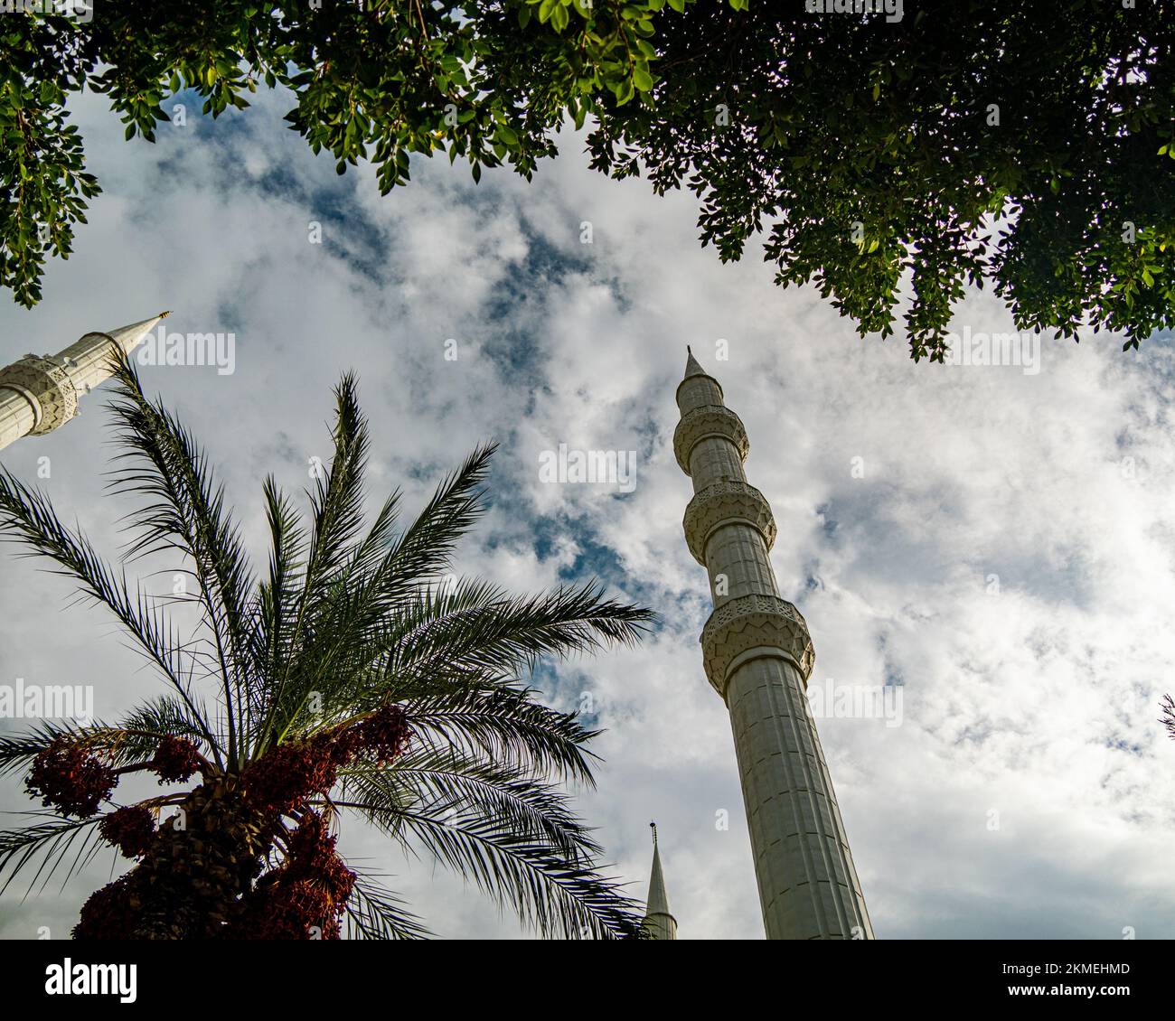 A low angle of a mosque tower Stock Photo - Alamy
