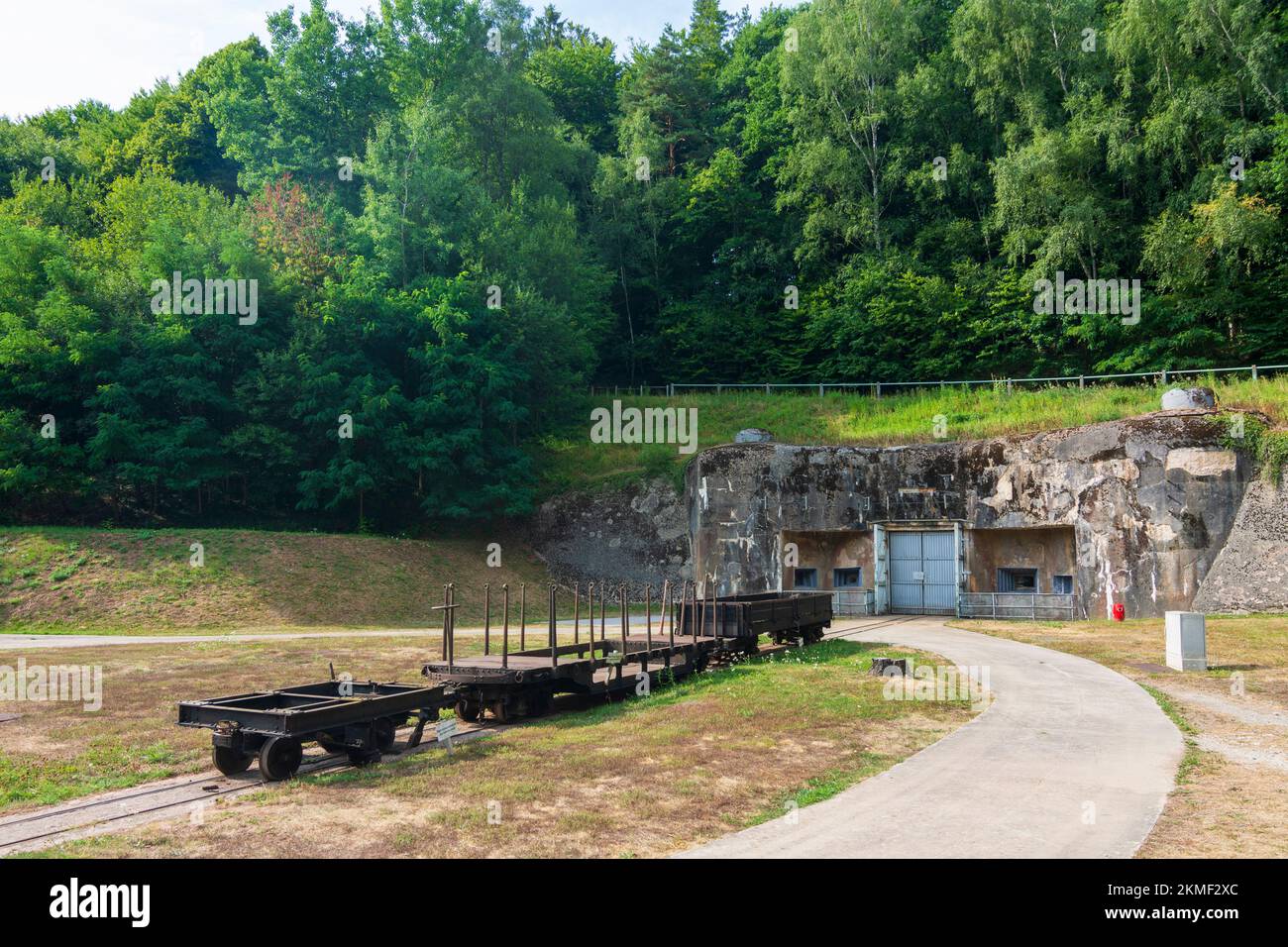 Siersthal (Sierstal, Siirschel): Ouvrage Simserhof is a gros ouvrage of ...