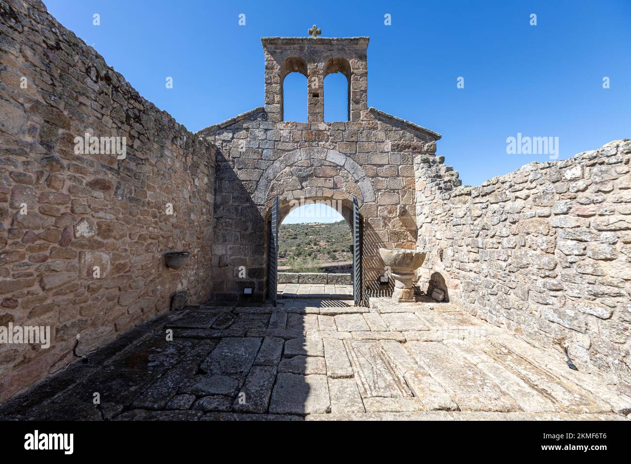 Ruins of the Santa Maria do Castelo Church, Castelo Mendo, Historic ...