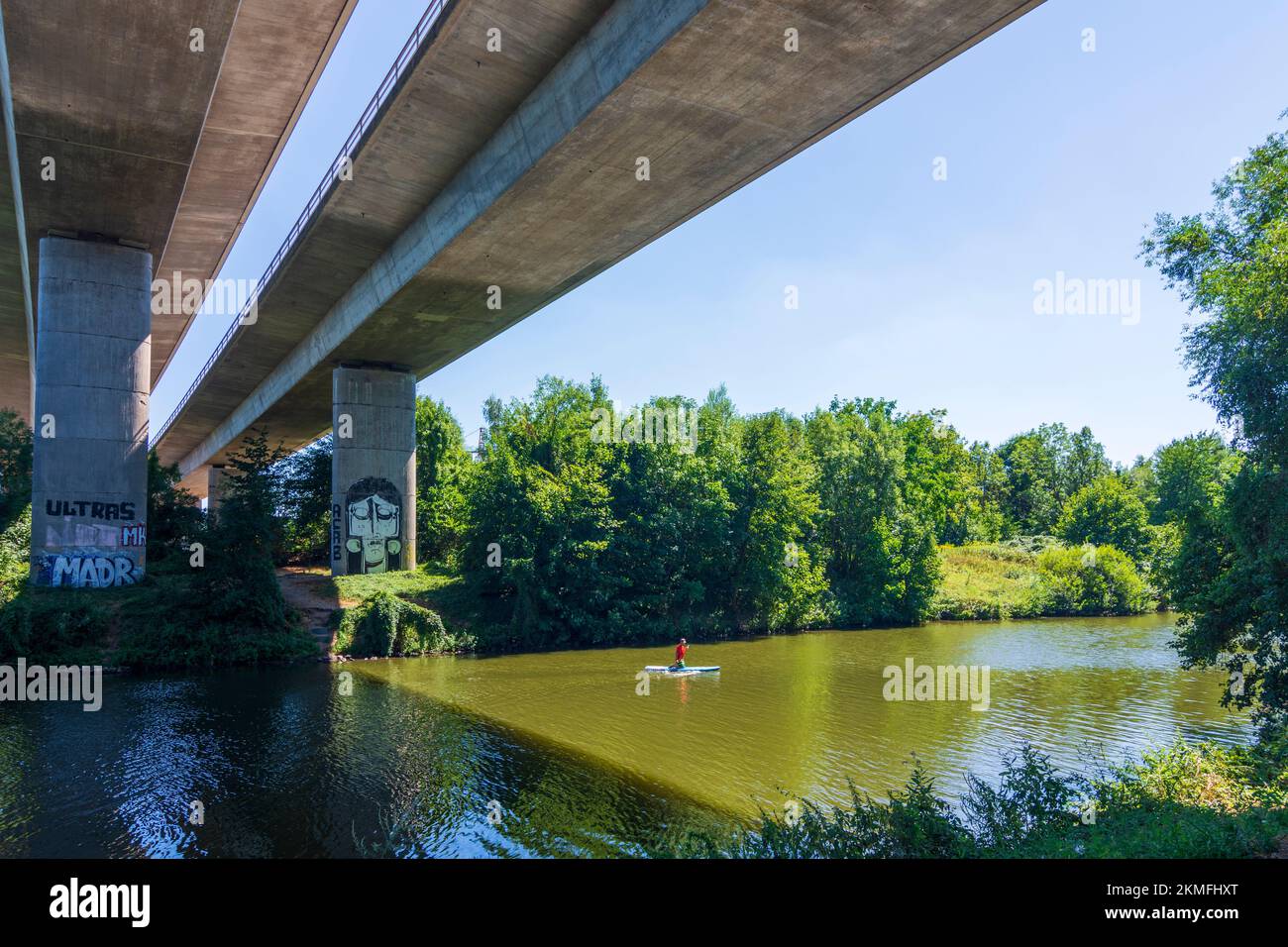 Freeway bridge a6 hi-res stock photography and images - Alamy