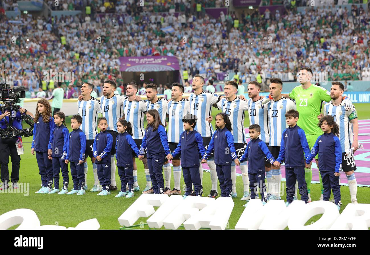 Qatar football team lineup hi-res stock photography and images - Alamy