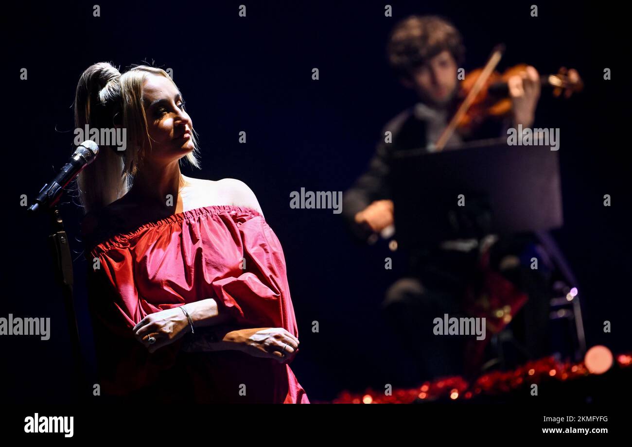 Berlin, Germany. 19th Oct, 2022. Singer Sarah Connor takes the stage at ...