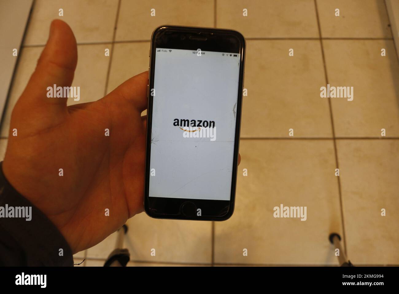 Amazon homepage on a monitor hi-res stock photography and images - Alamy