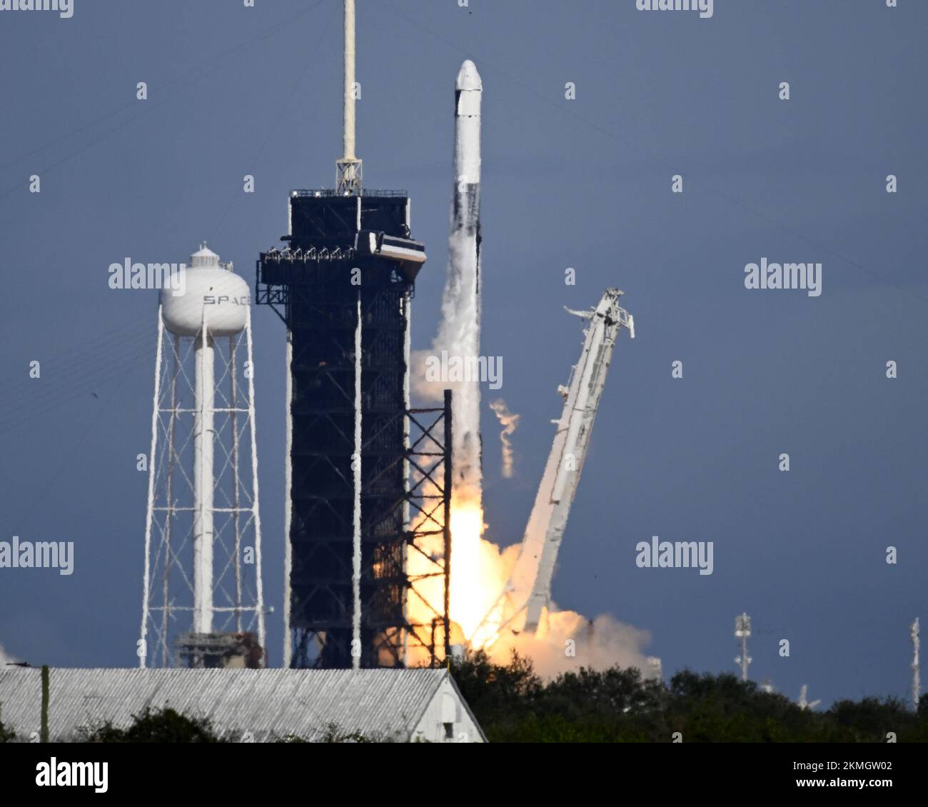 A SpaceX Falcon 9 rocket launches a Cargo Dragon-2 spacecraft for NASA ...