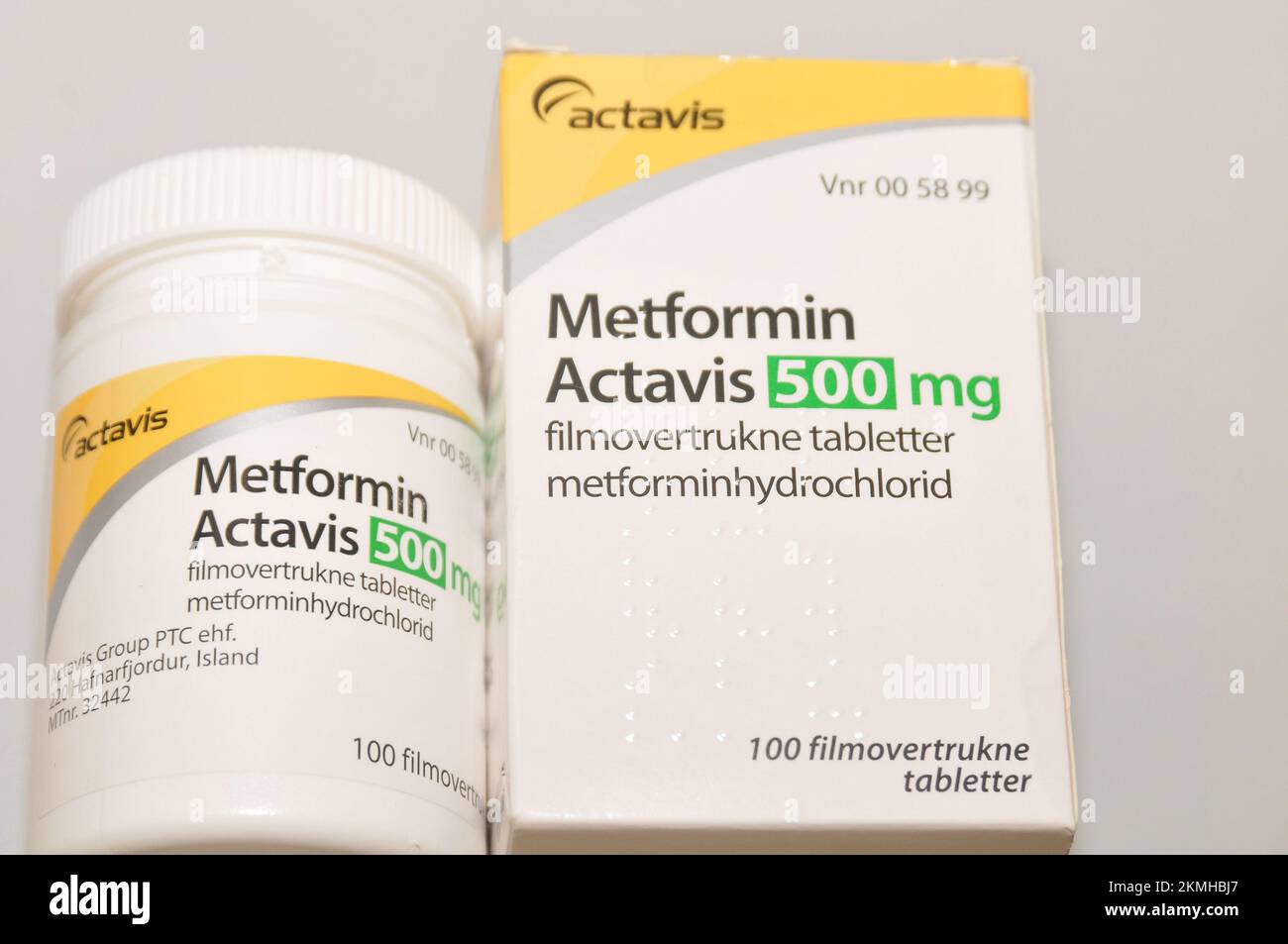 Kastrup/Copenahgen /Denmmark/26 November 2022/.Metfomin atavis 500mg ...