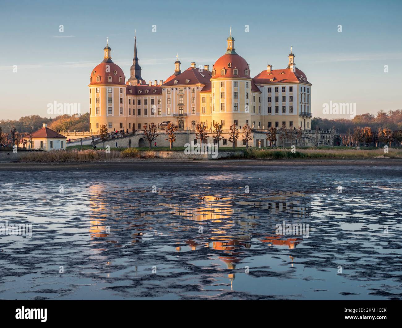 View over lake and castle Moritzburg near Dresden, autumn colors ...