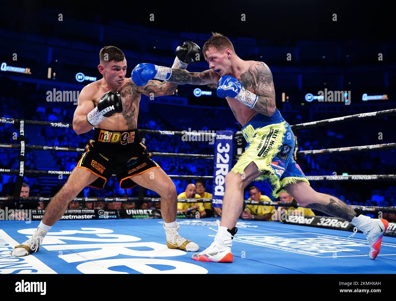 Sam Noakes (left) and Calvin McCord in the WBC International Silver ...