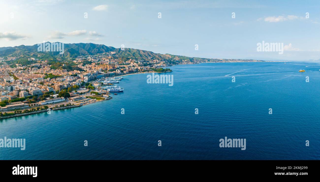 View of the Messina's port with the gold Madonna della Lettera statue ...