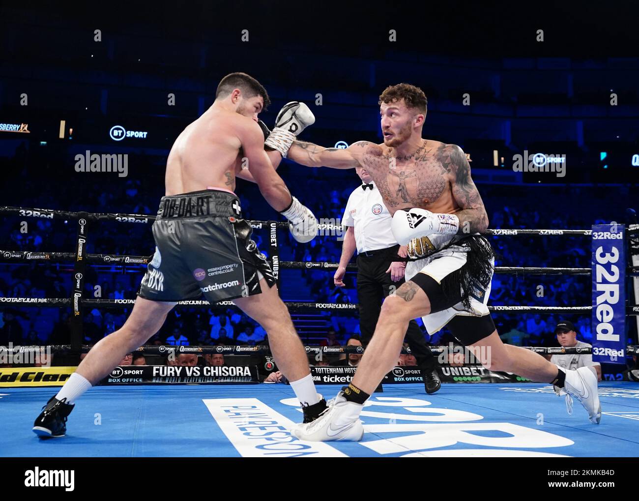 John Ryder (left) and Zach Parker in the WBO Interim World Super Middle ...