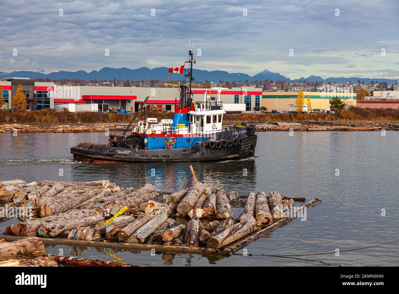 Tugboat preparing to dock on the Fraser River in Vancouver British Columbia Canada Stock Photo ...