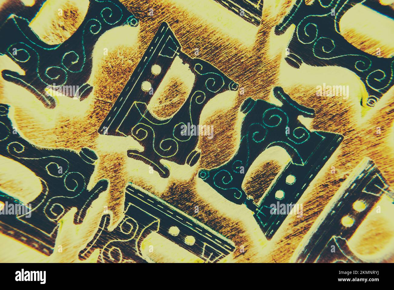 Classic sewing machines hi-res stock photography and images - Alamy