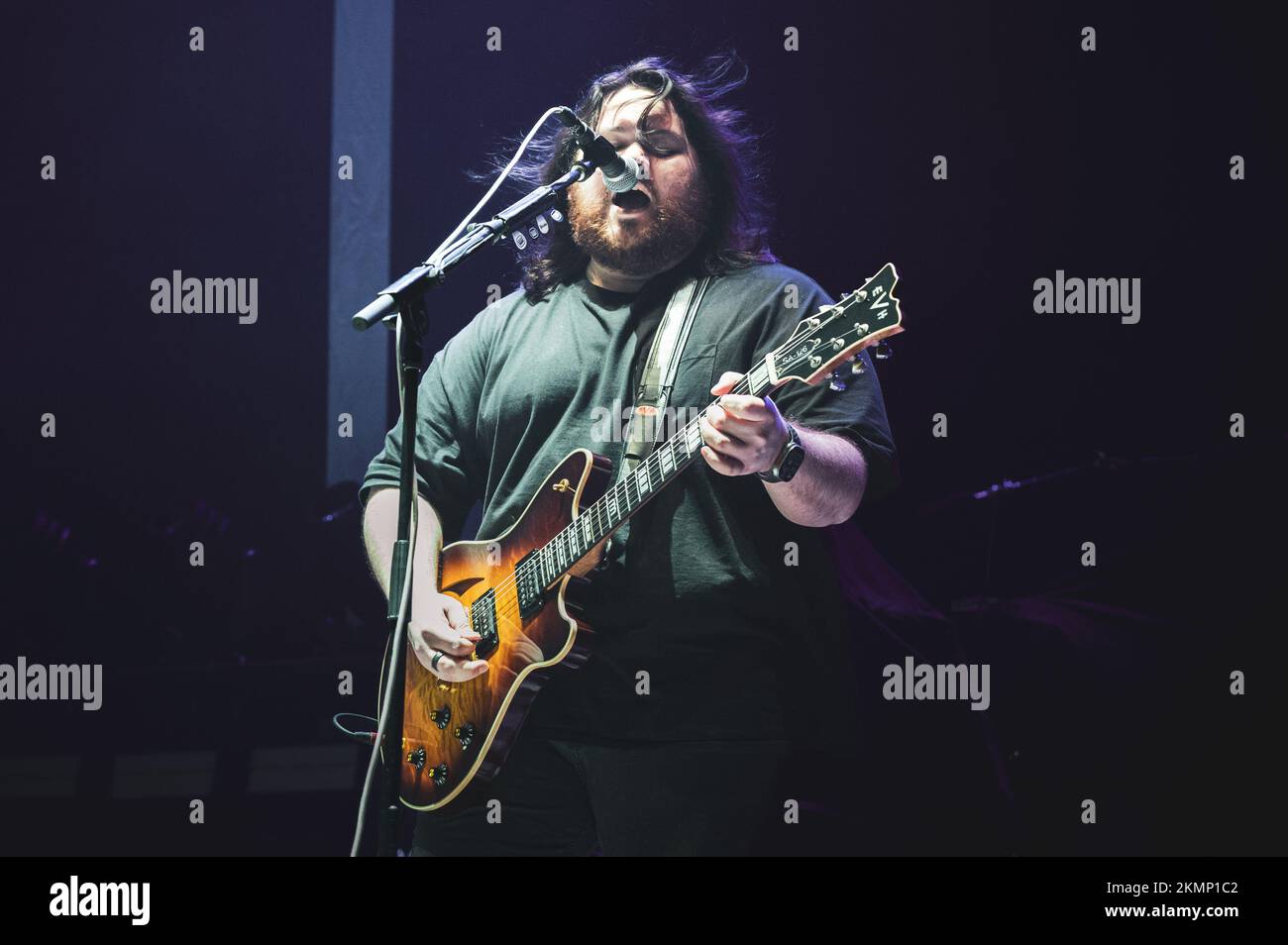 Van halen live stage hi-res stock photography and images - Alamy