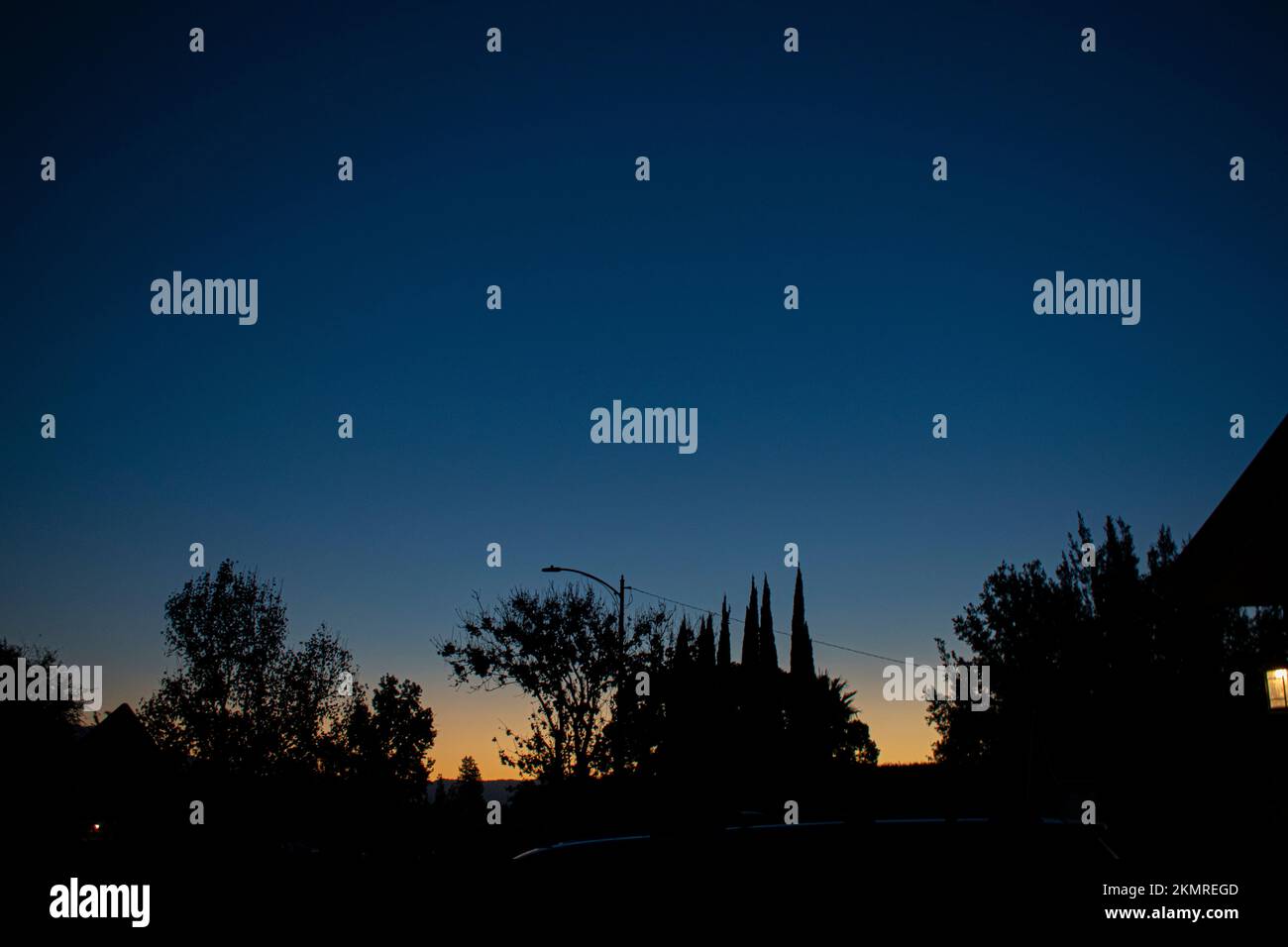 Navy blue gradient hi-res stock photography and images - Alamy