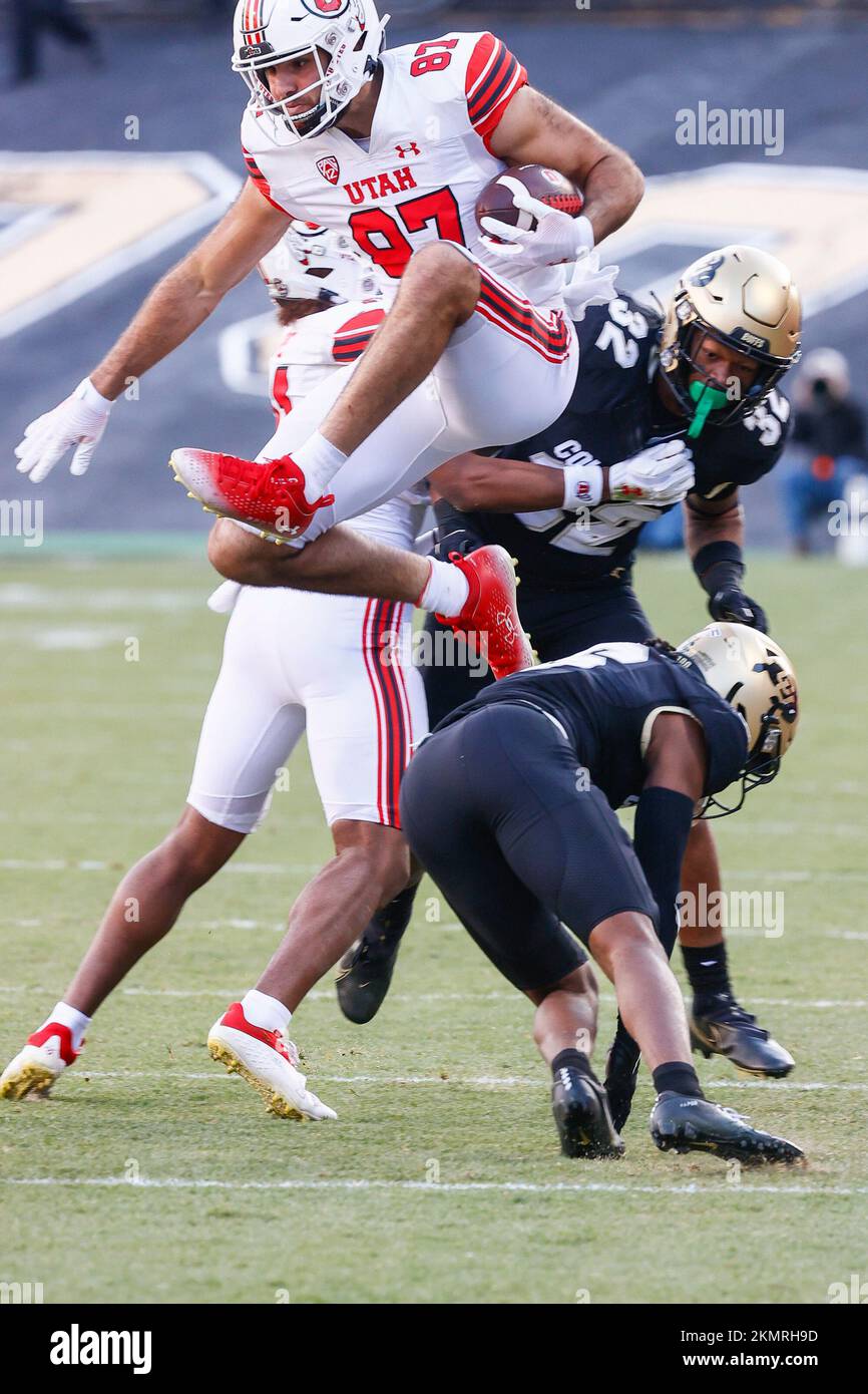 Boulder, CO, USA. 26th Nov, 2022. Utah Utes tight end Thomas Yassmin ...