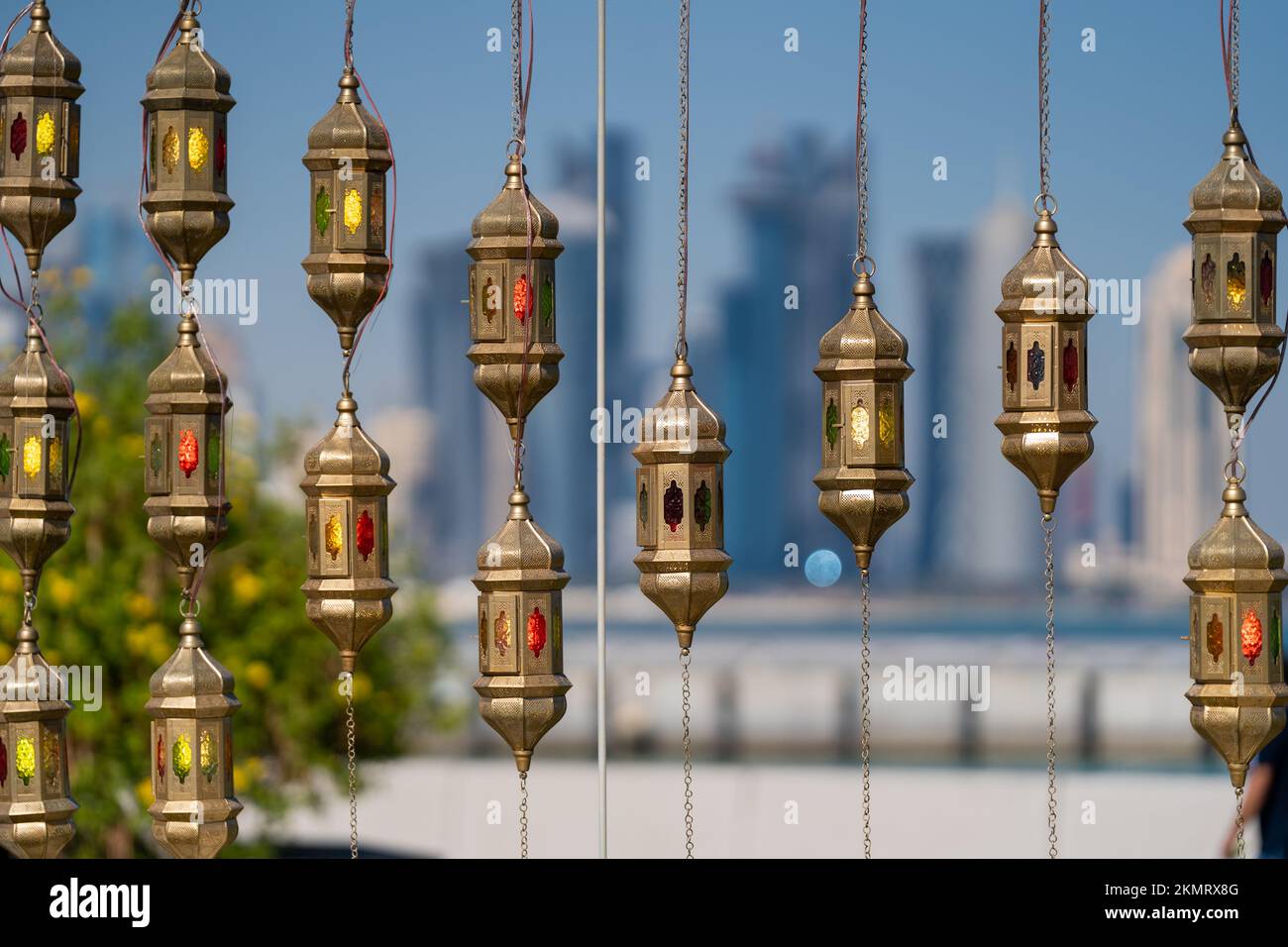 Arabic lantern in Doha corniche, Qatar Stock Photo - Alamy