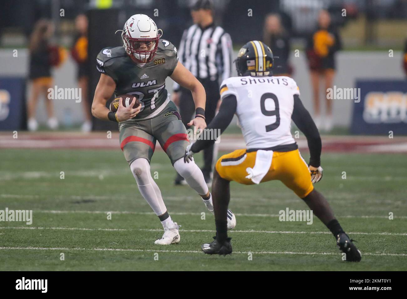 Monroe, LA, USA. 26th Nov, 2022. ULM tight end Nolan Quinlan (87 ...