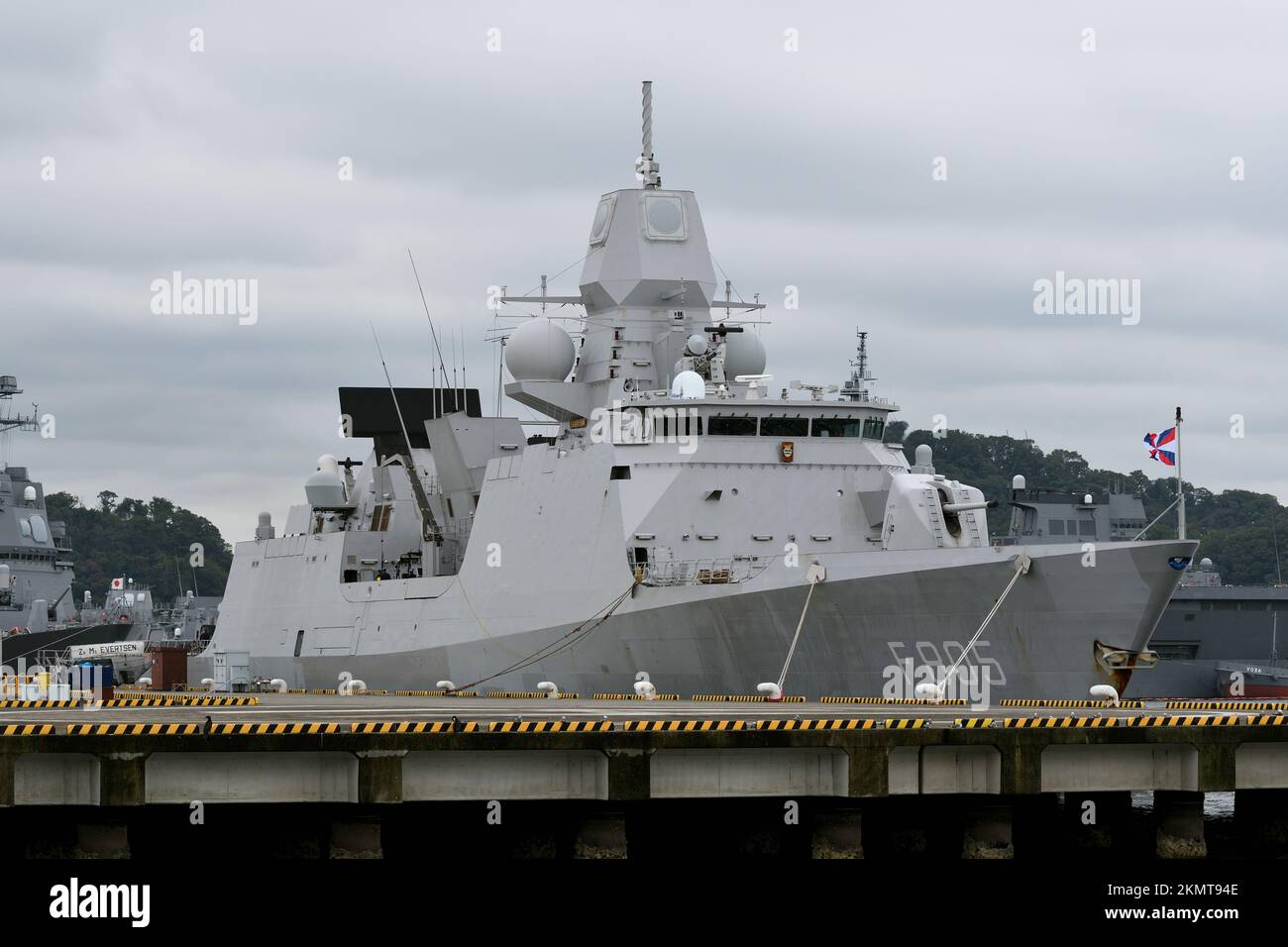 Frigate evertsen hi-res stock photography and images - Alamy