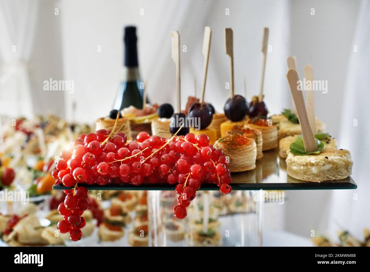 A closeup of dessert fingerfood designed with currant - furschet ideas ...