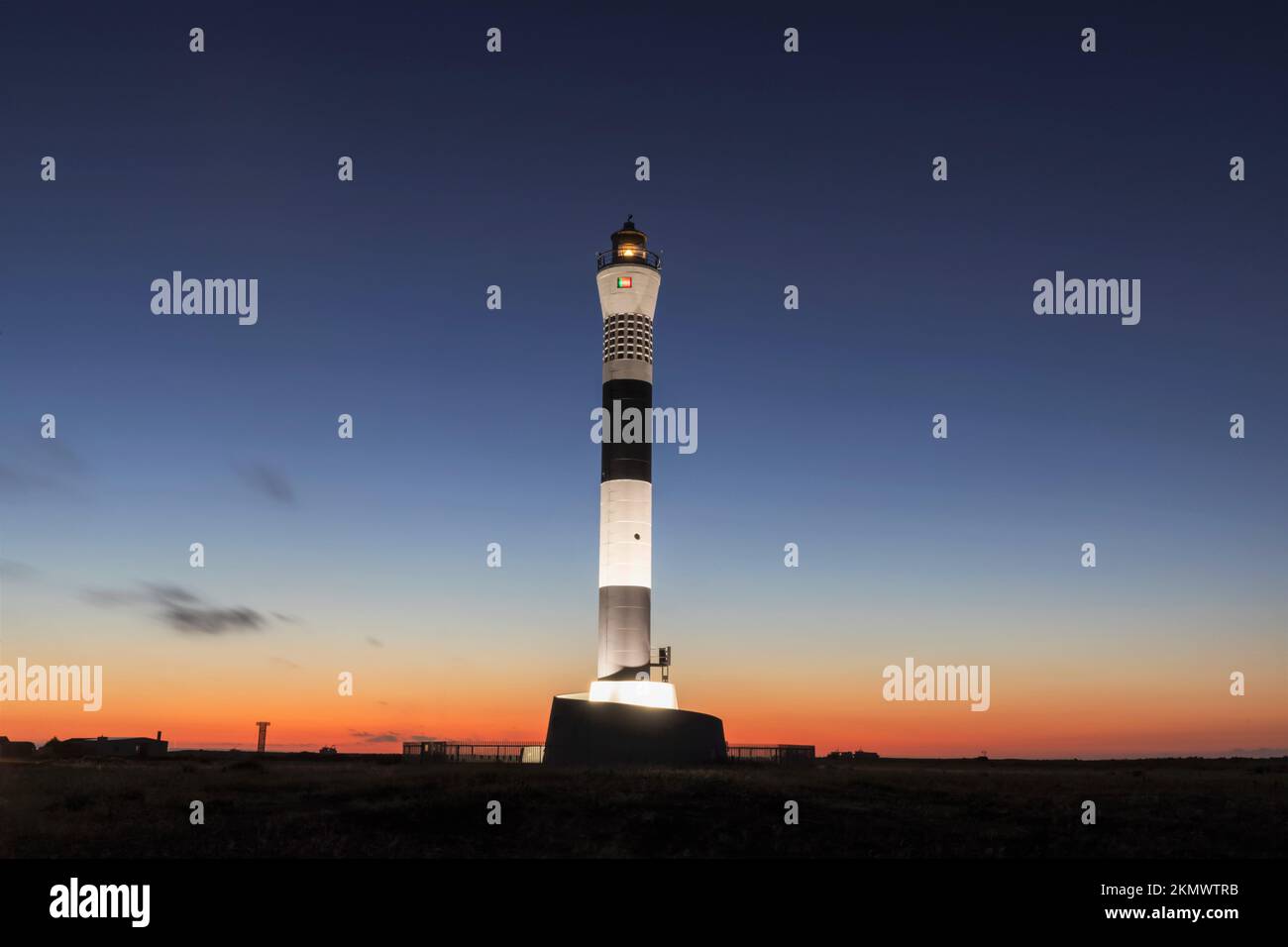 England, Kent, Dungeness, The New Lighthouse at Dawn Stock Photo - Alamy