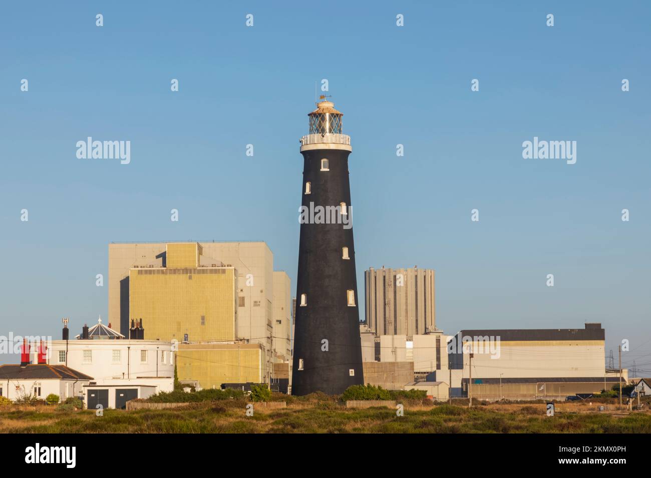 England, Kent, Dungeness, The Old Lighthouse and Dungeness Nuclear ...