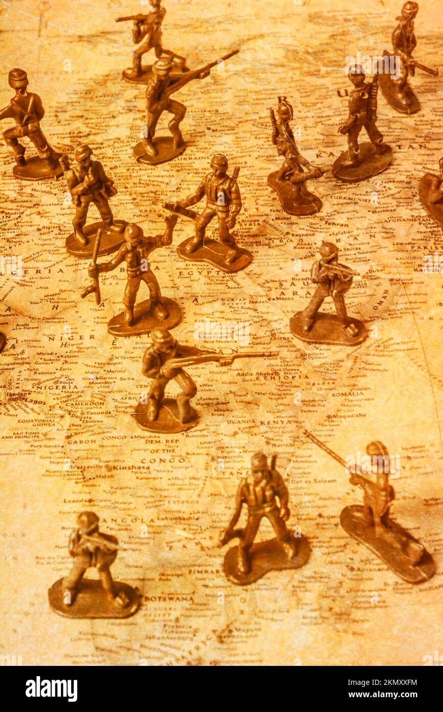 Toy soldier map hi-res stock photography and images - Alamy