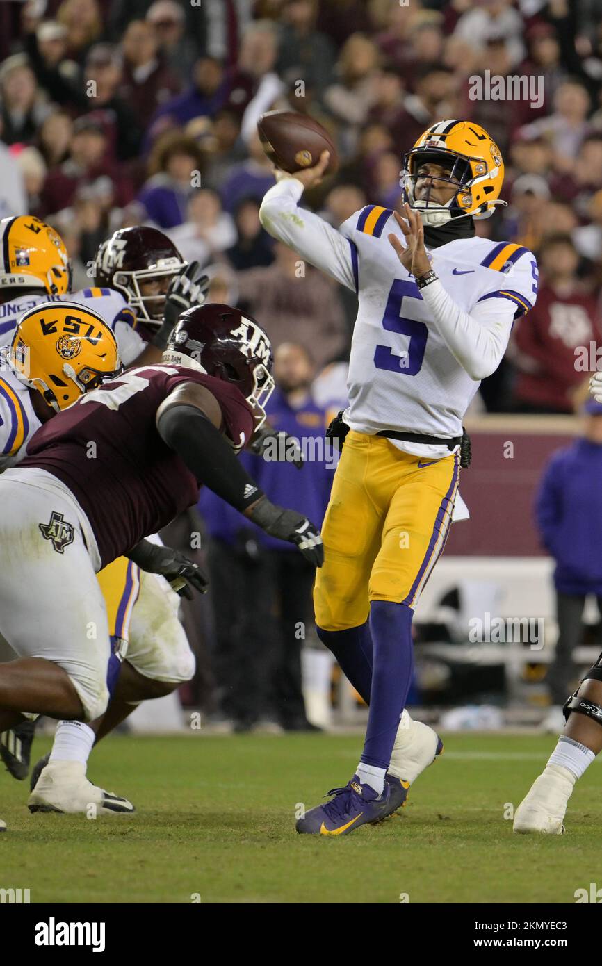 November 26, 2022: LSU Tigers quarterback Jayden Daniels #5 throws the ...