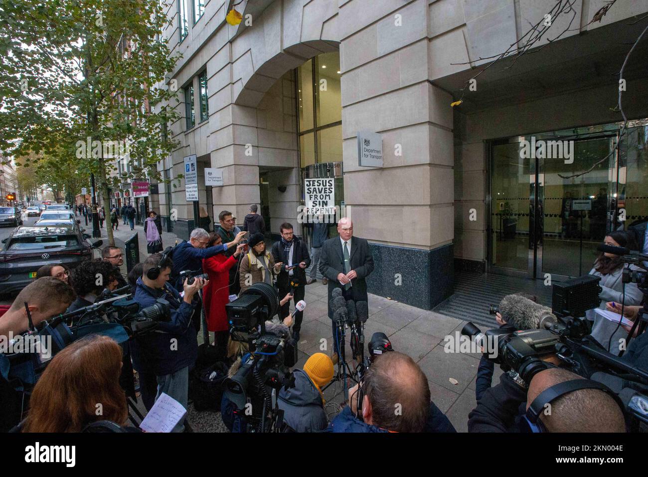 Mick lynch microphone hi-res stock photography and images - Alamy