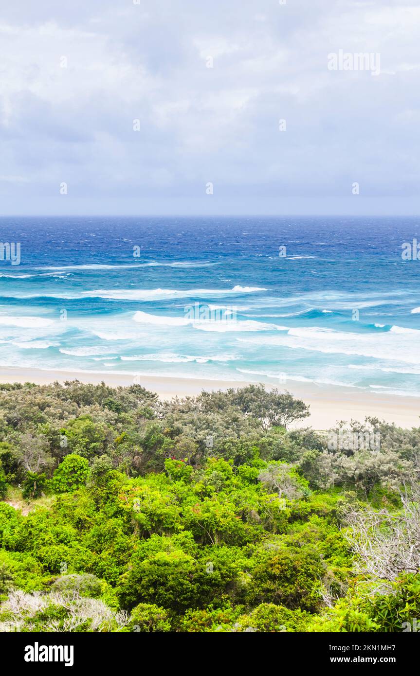 Landlocked island hi-res stock photography and images - Alamy