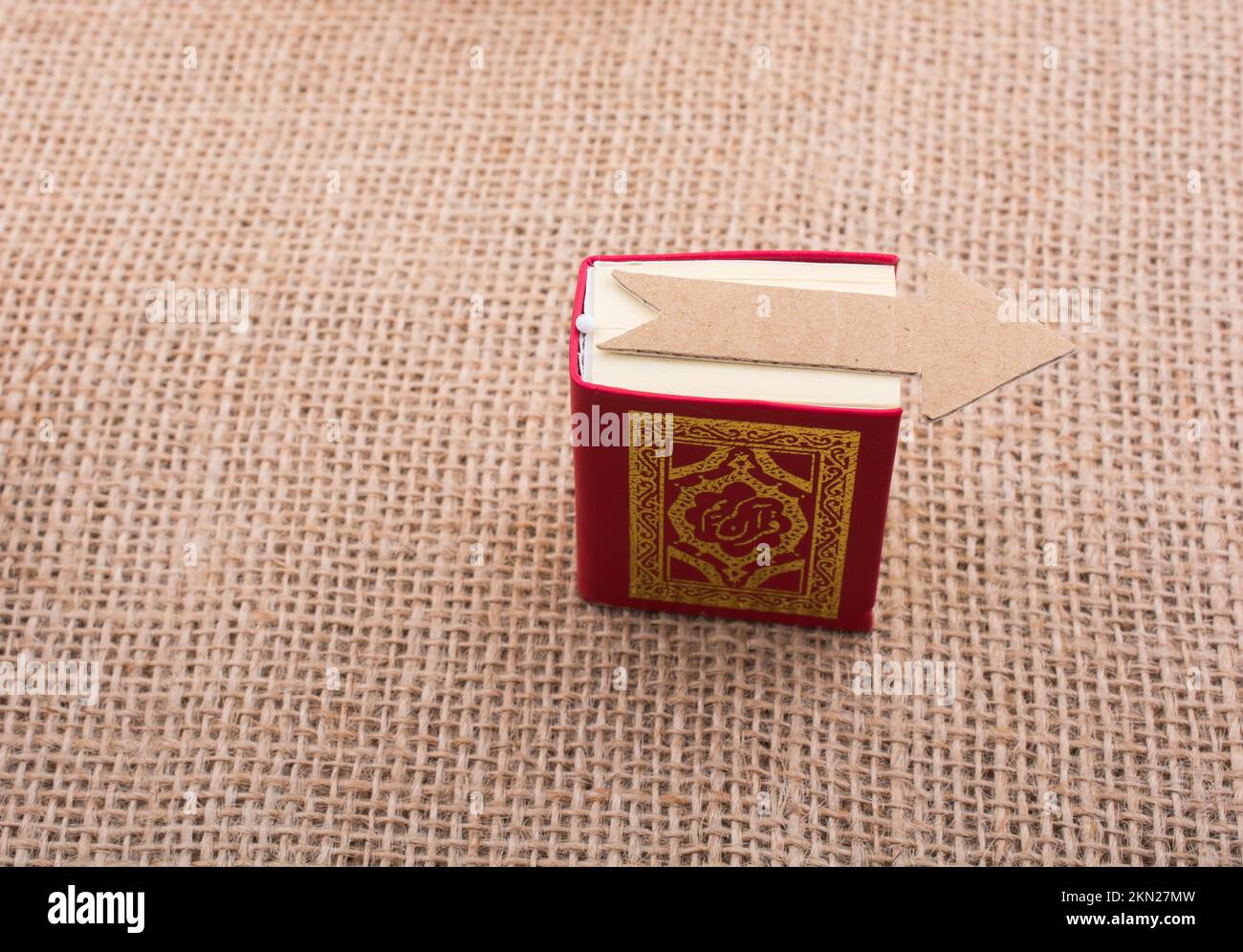 Holy arrow hi-res stock photography and images - Alamy