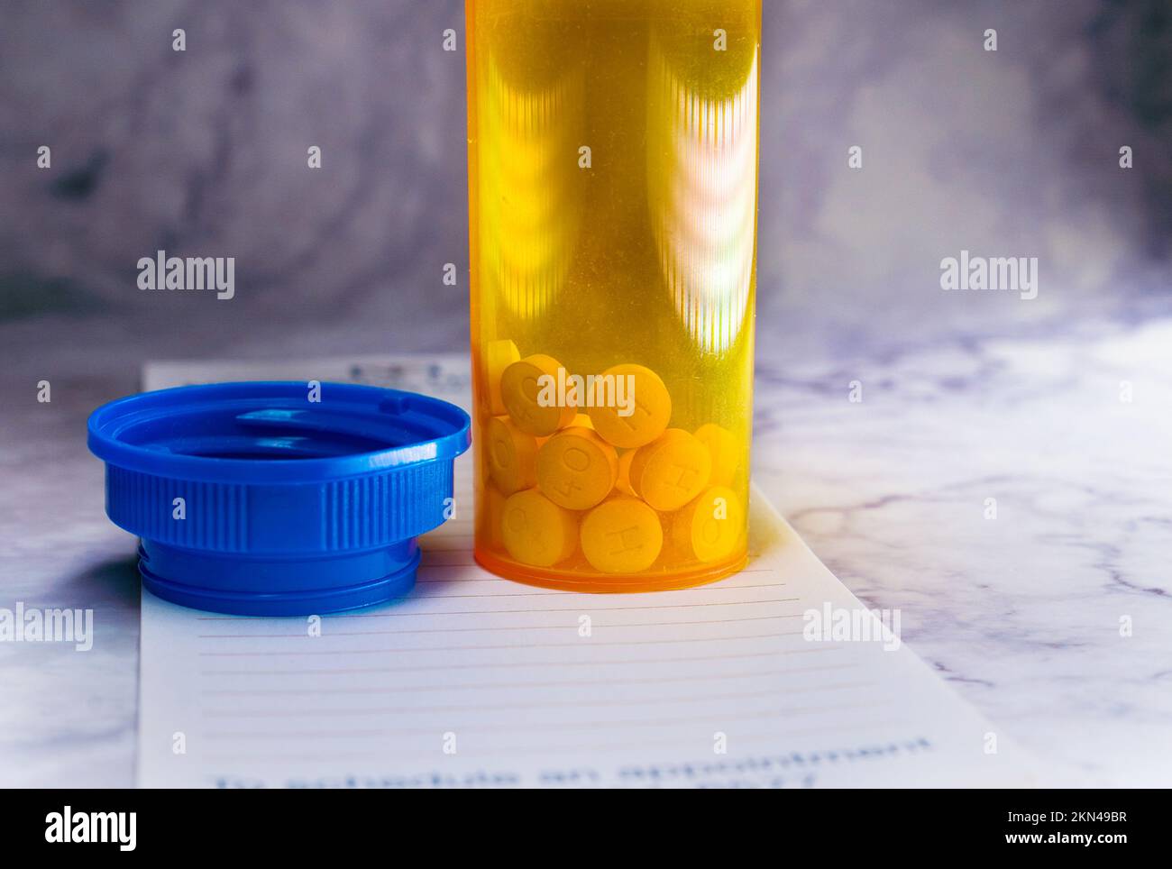 Prescription bottle and label hi-res stock photography and images - Alamy