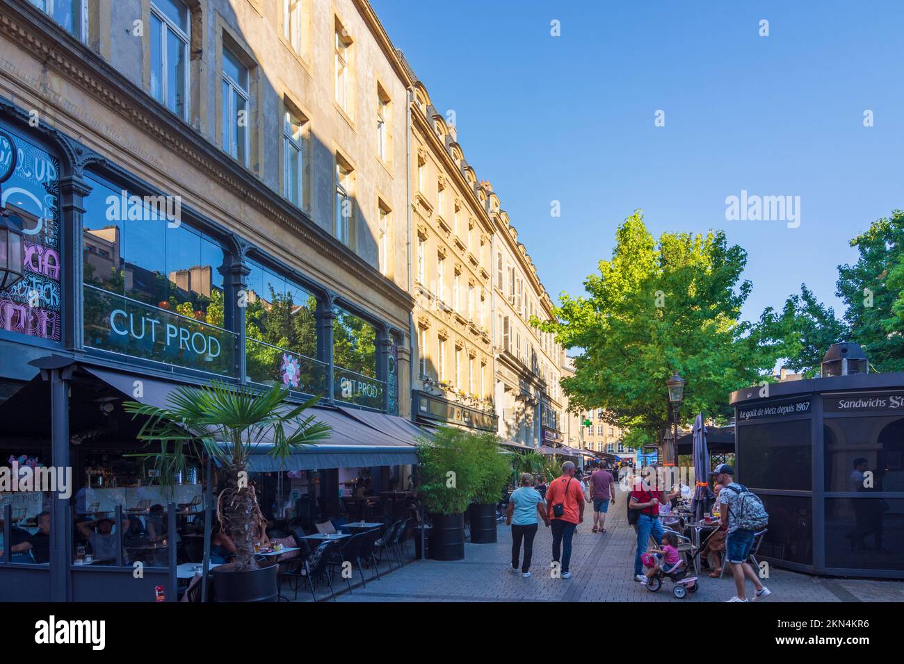 Metz: square Place Saint-Jacques, restaurant in Lorraine (Lothringen ...