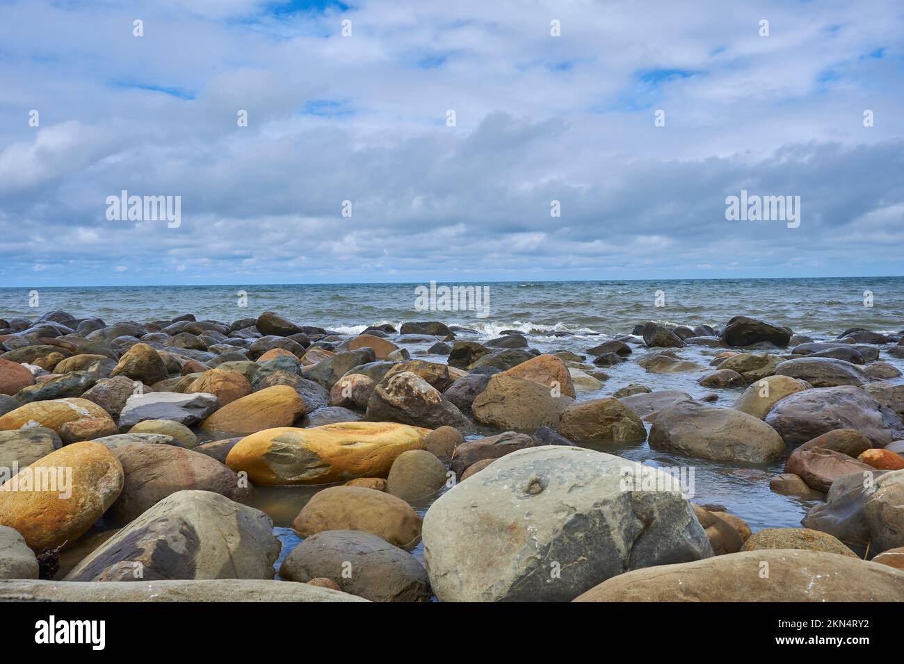 Outdoor sky and seaside hi-res stock photography and images - Alamy