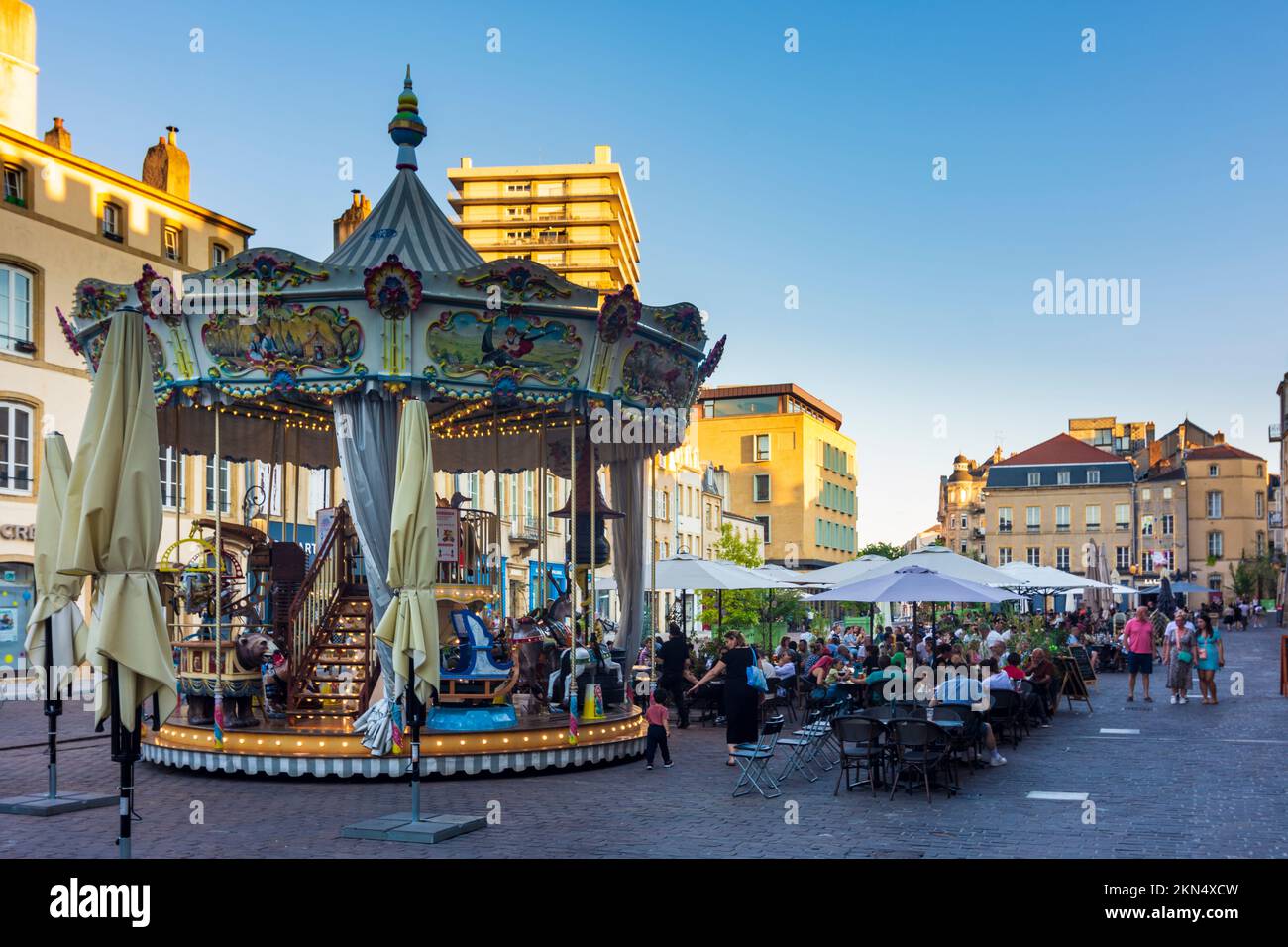 Metz: square Place Saint-Louis, restaurants in Lorraine (Lothringen ...