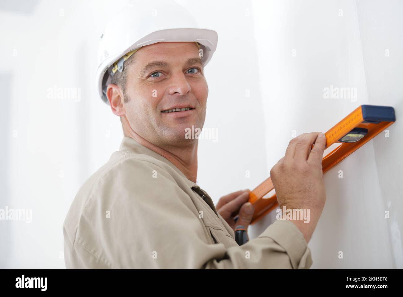 Spirit box tool hi-res stock photography and images - Alamy