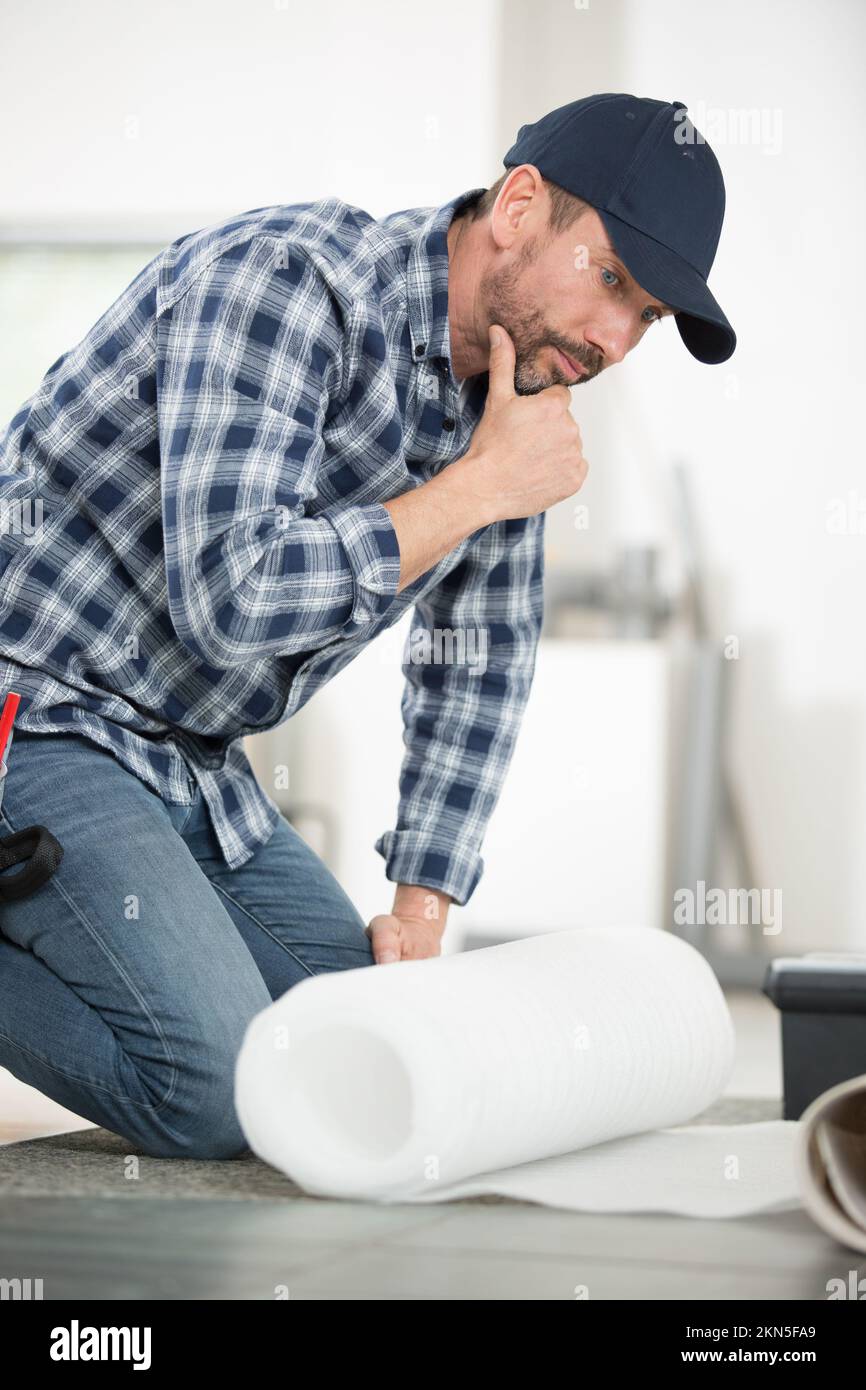 Long sheet hi-res stock photography and images - Alamy