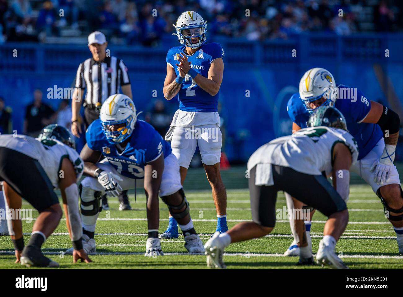 Hawaiii mountain hi-res stock photography and images - Alamy