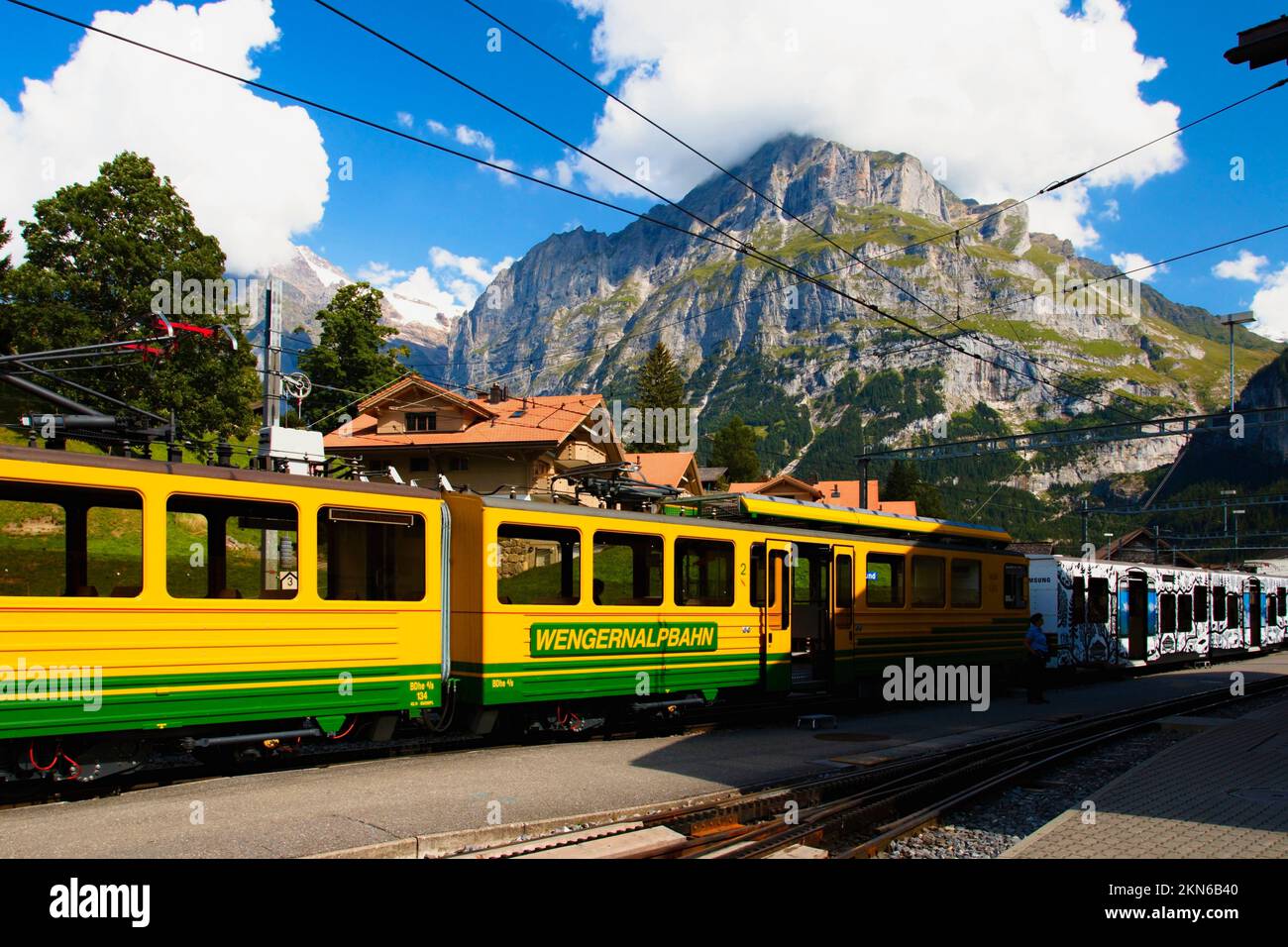 Stations and train sets in the town of Grindelwald under the Eiger ...