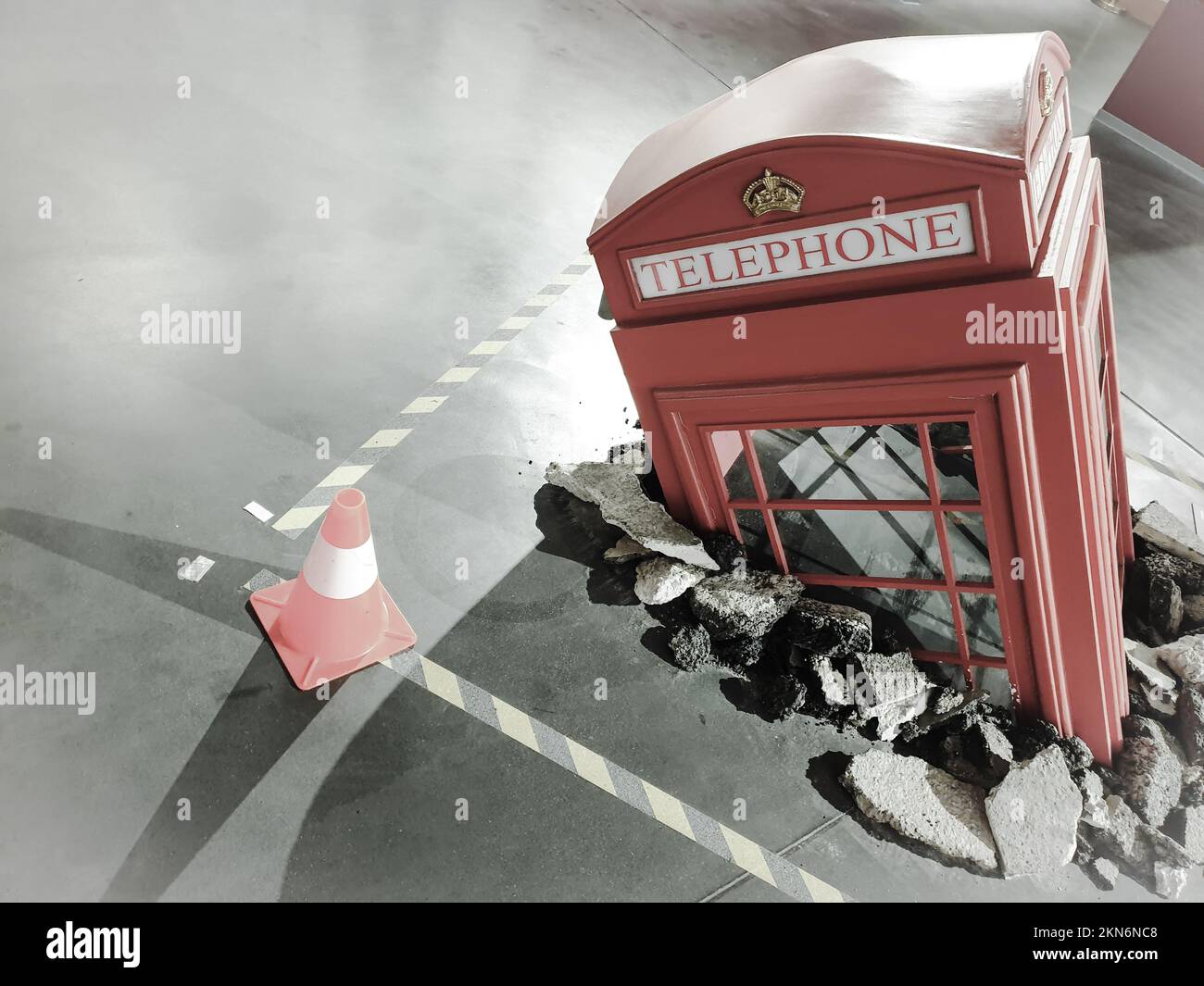 „Submerged Phone Booth“ - Exhibition Banksy in Mülheim-Ruhr Stock Photo ...