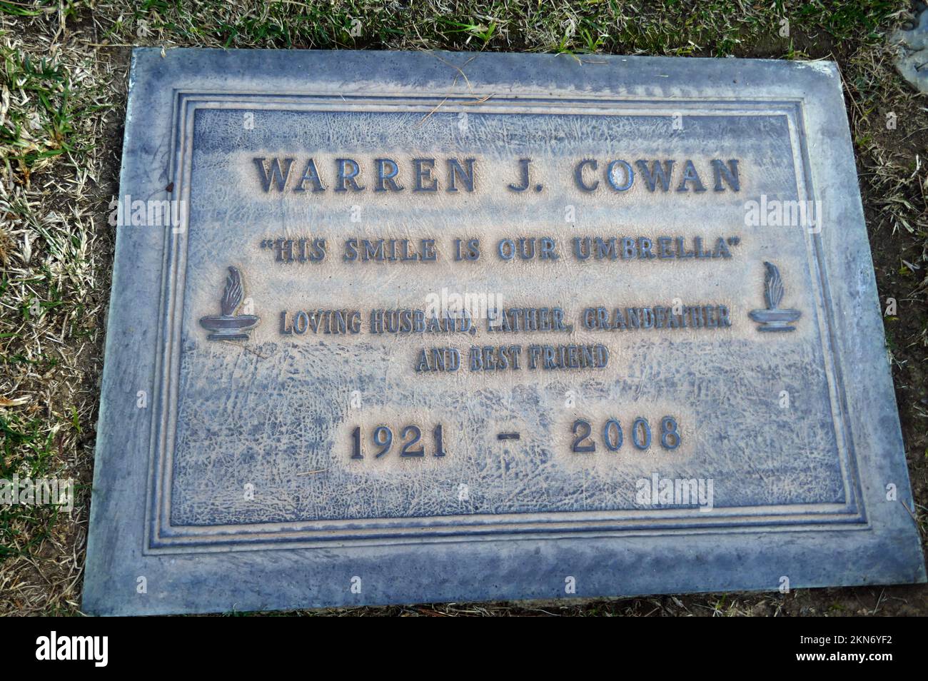 Los Angeles, California, USA 25th November 2022 Publicist Warren Cowan ...