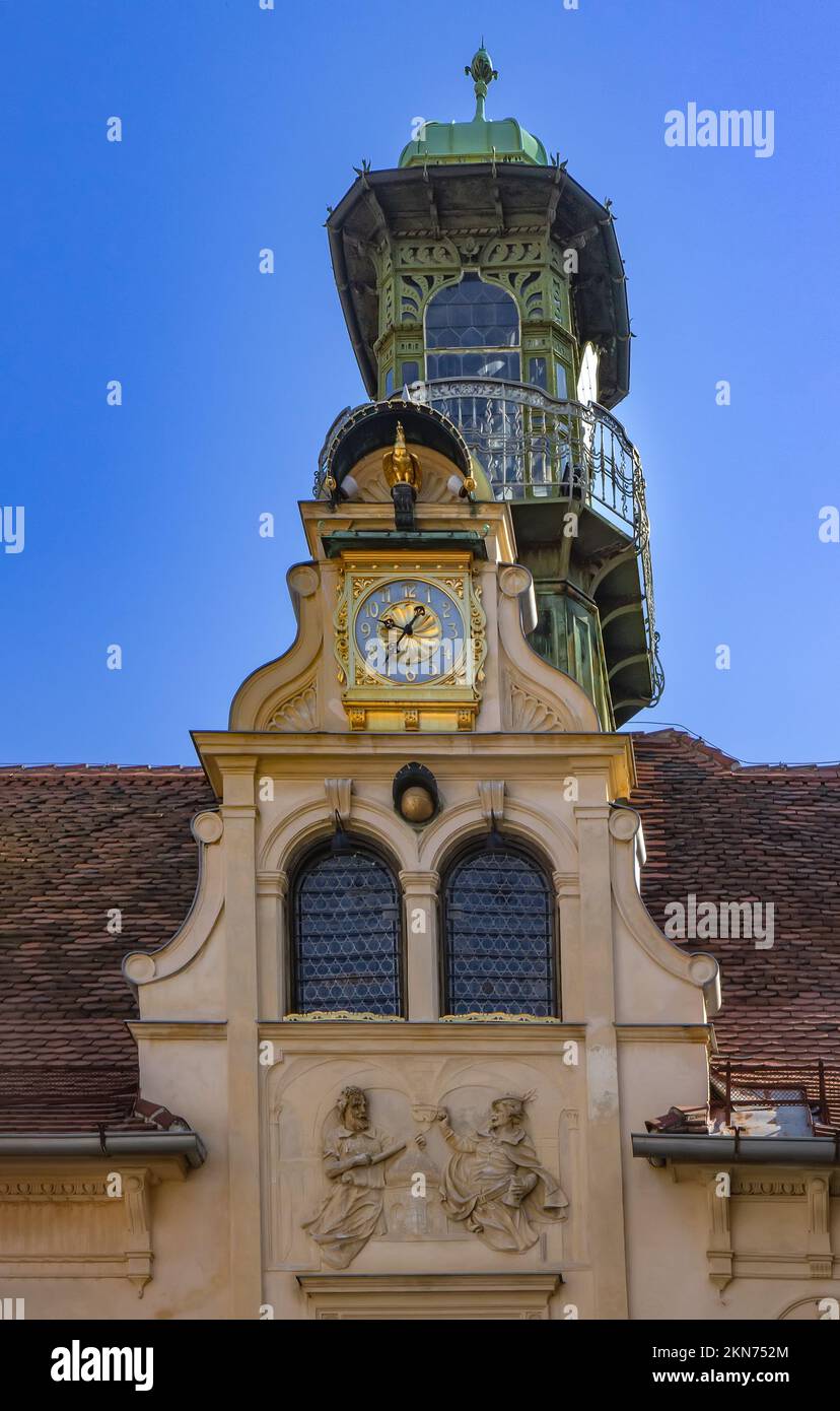 Glockenspiel tower and clock in Graz, Austria Stock Photo - Alamy
