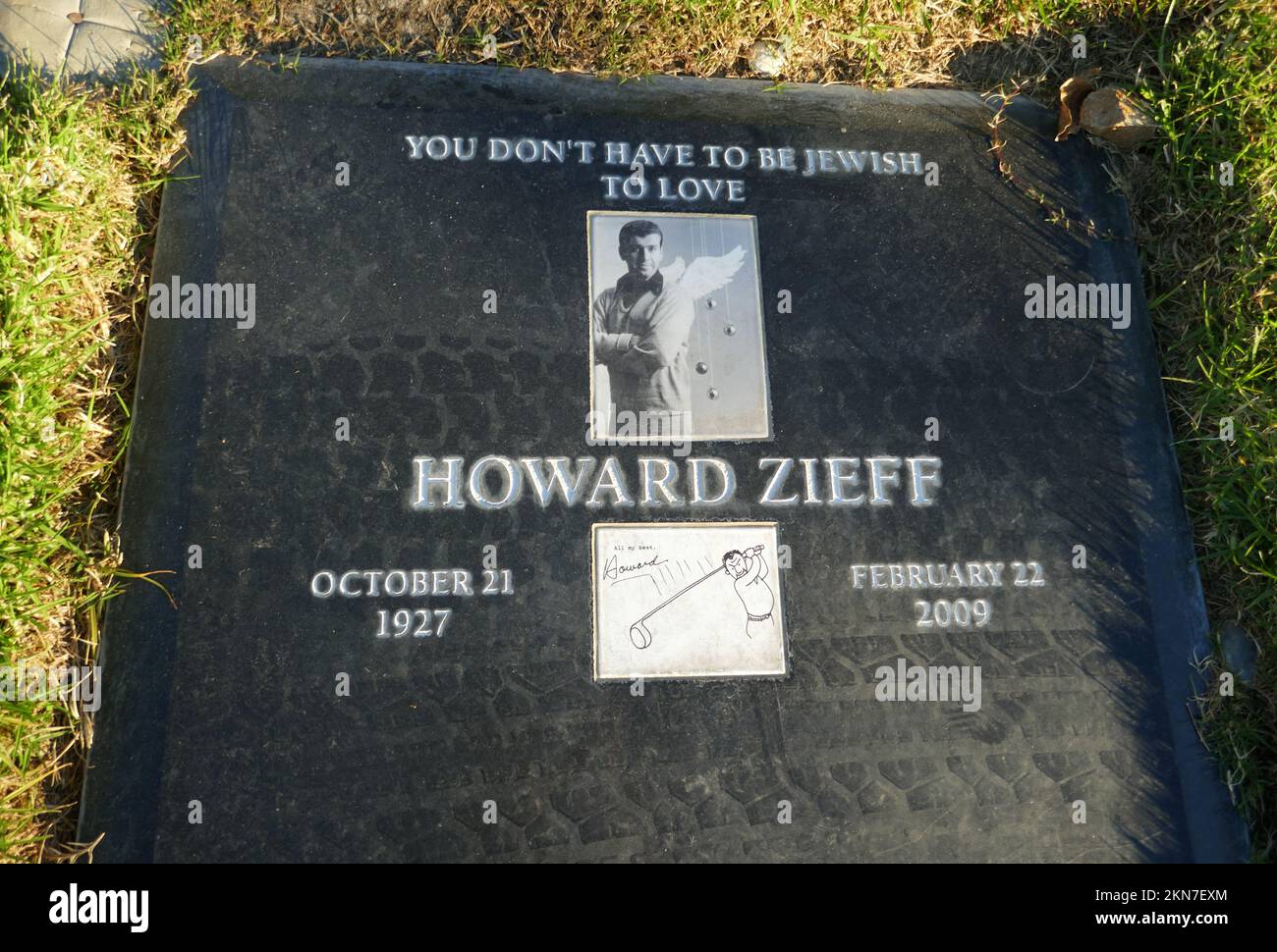 Los Angeles, California, USA 25th November 2022 Director Howard Zieff's ...