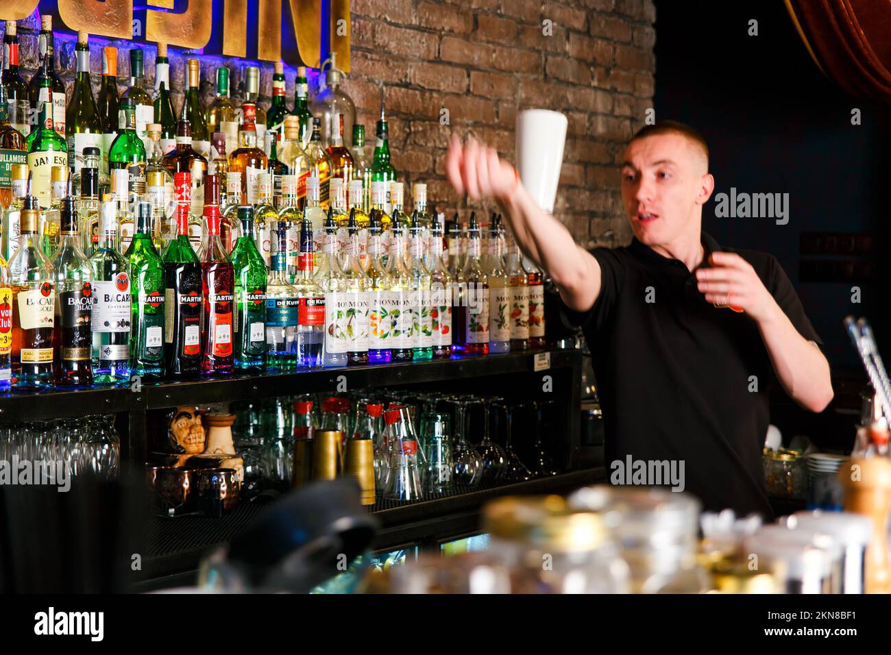 Working class pub hi-res stock photography and images - Alamy
