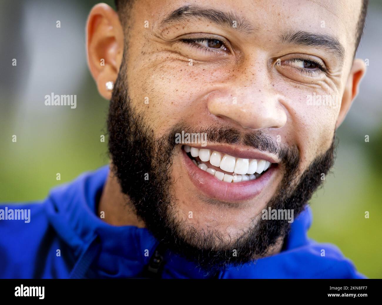 DOHA - Memphis Depay of Holland during a media meeting of the Dutch ...