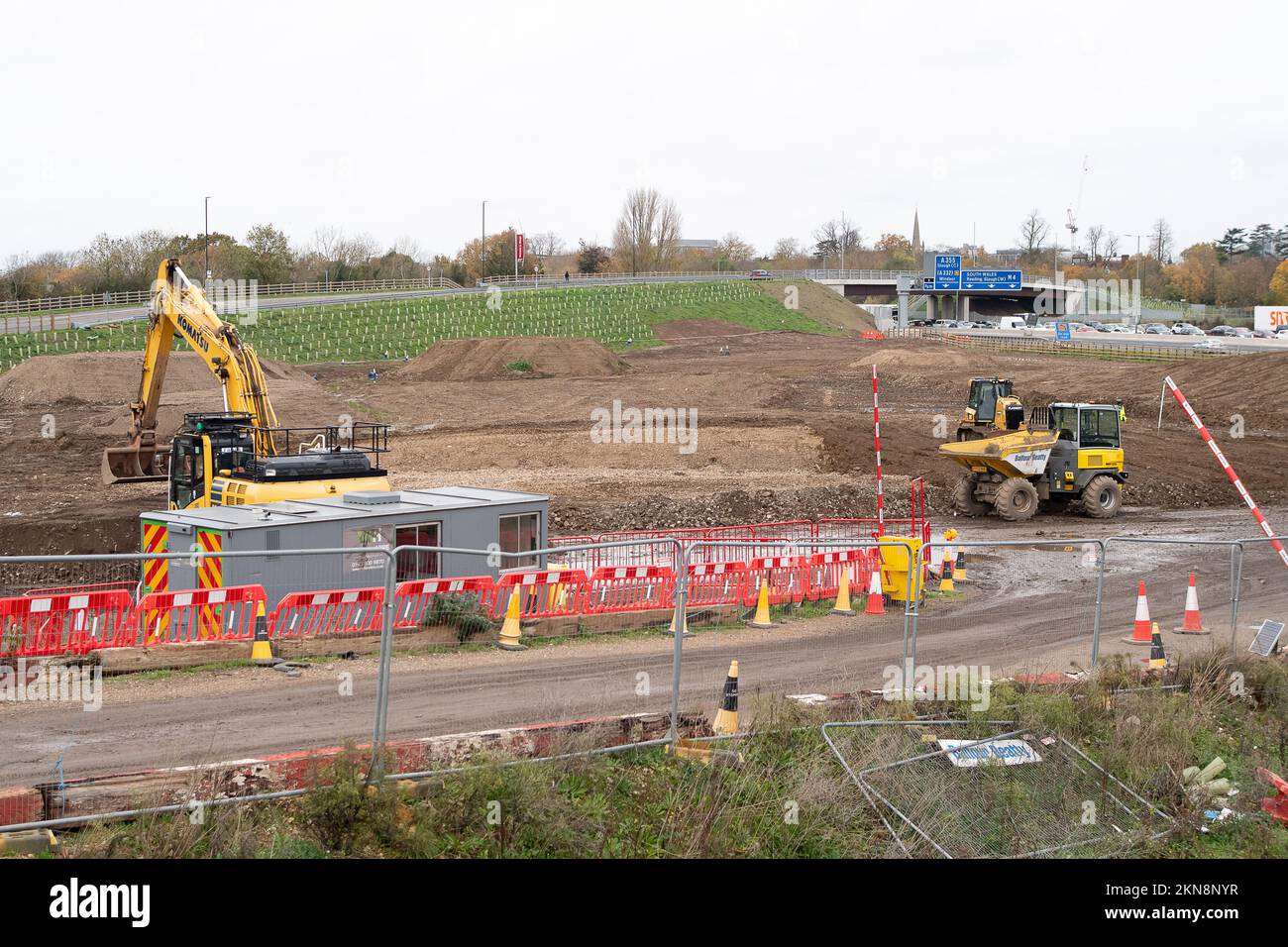 Slough, Berkshire, UK. 27th November, 2022. The M4 Smart Motorway ...
