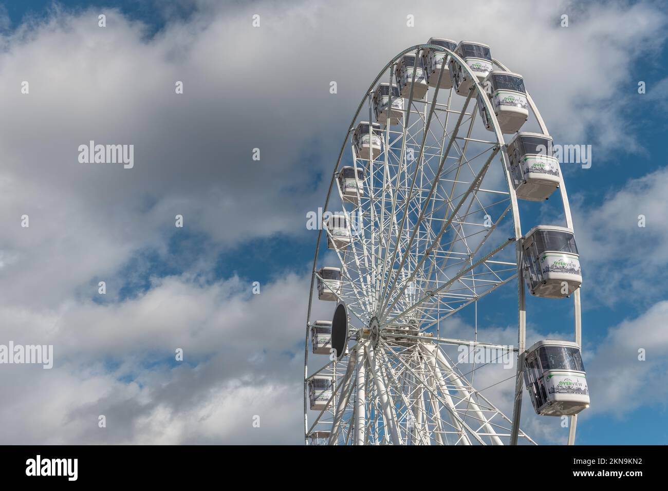 Solar powered mechanism hi-res stock photography and images - Alamy