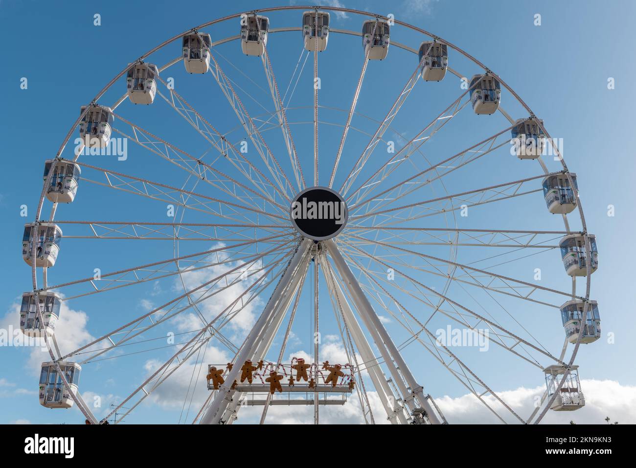 The solar-powered Ferris wheel at the Colmar Christmas market in 2022 ...